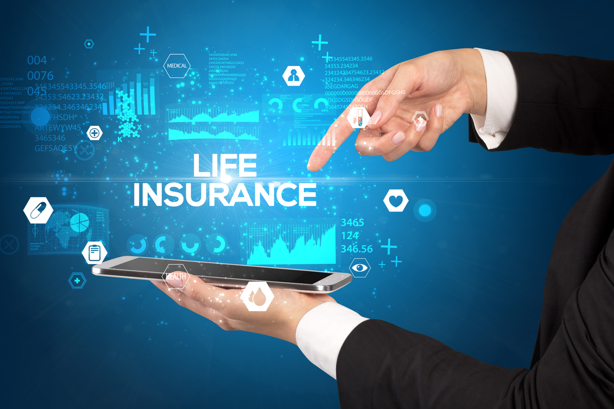 Online vs Offline Life Insurance: Which is Better for You?